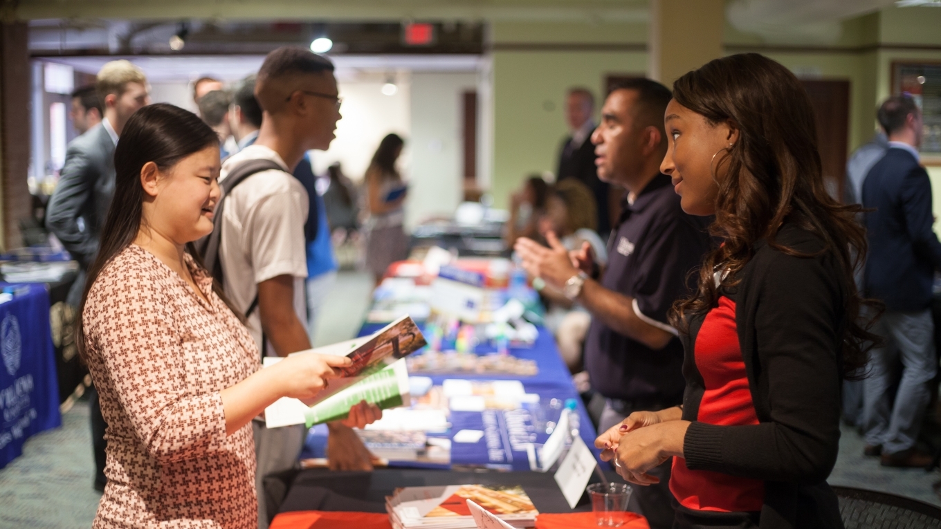 On-Campus Recruiting | Davidson